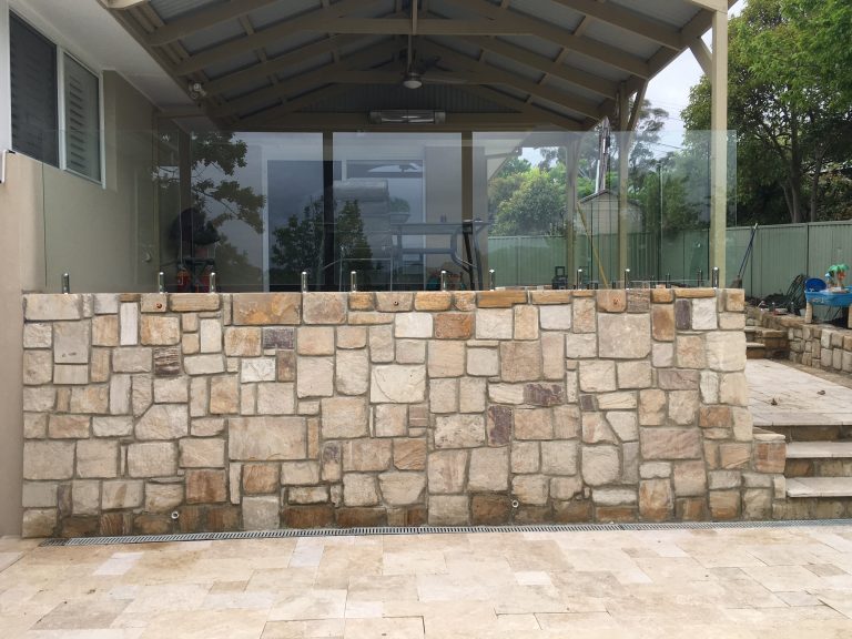 Fences for Canberra | Pool Fencing | Glass Fences | Colorbond Gates